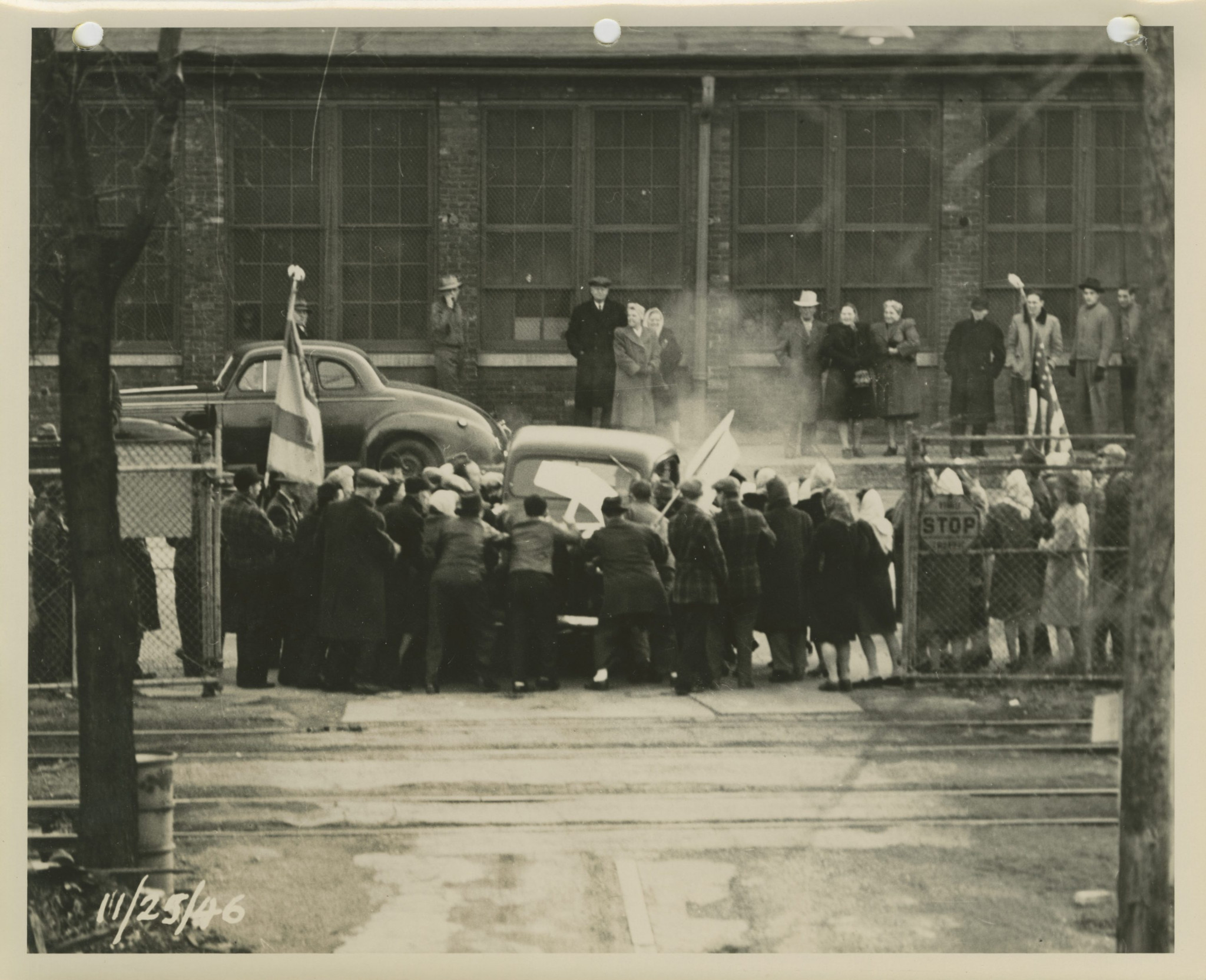 The 1945 U.A.W. Strike and the Victorious Post War Strike Wave - Speak ...