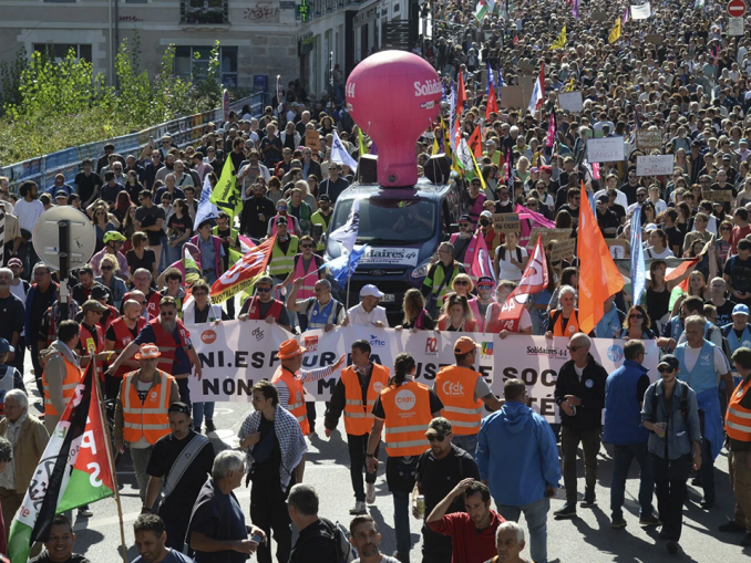 The Lowell Mill Strikes—Working Women Organizing in the Industrial ...